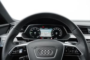 Black Audi E-Tron 2023 in Riga, with an engine capacity of 0.00 L and mileage of 58 thousand km for 37850 €, photo 19 on AUTOMOTO.COM.LV