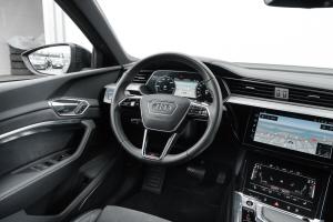 Black Audi E-Tron 2023 in Riga, with an engine capacity of 0.00 L and mileage of 58 thousand km for 37850 €, photo 36 on AUTOMOTO.COM.LV