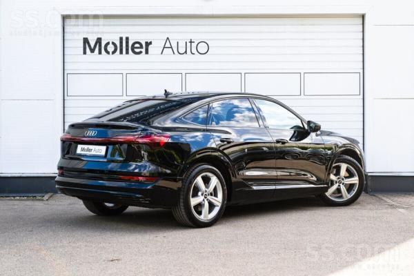 Black Audi E-Tron 2023 in Riga, with an engine capacity of 0.00 L and mileage of 38 thousand km for 36950 €, photo 3 on AUTOMOTO.COM.LV