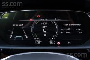 Черный Ауди E-Tron 2023 в Рига, объемом двигателя 0.00 л и пробегом 38 тыс. км за 36950 €, фото 28 на AUTOMOTO.COM.LV