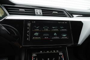 Melns Audi E-Tron 2023 Mārupe, ar dzinēja tilpumu 0.00 L un nobraukumu 28 tūkst. km par 43300 €, foto 21 vietnē AUTOMOTO.COM.LV