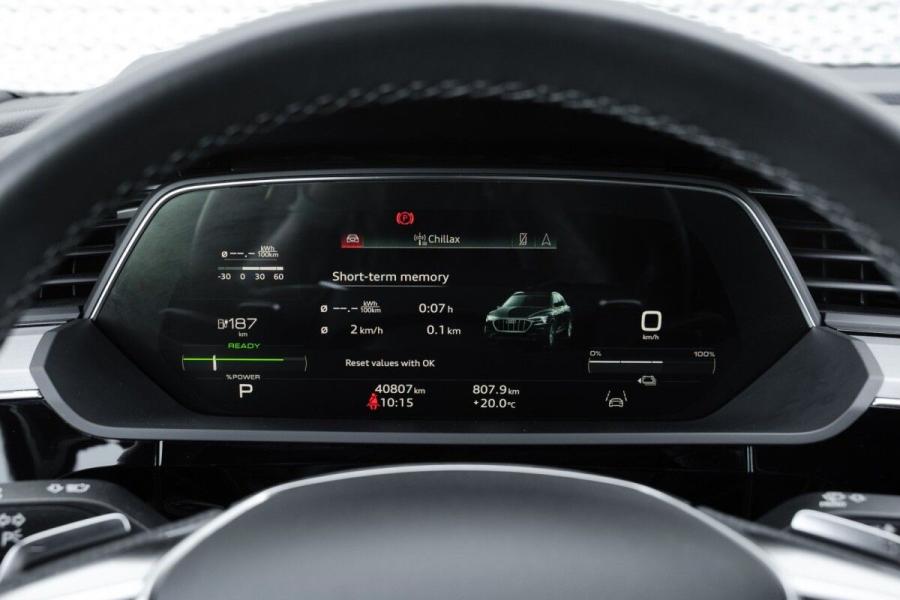 Melns Audi E-Tron 2023 Mārupe, ar dzinēja tilpumu 0.00 L un nobraukumu 41 tūkst. km par 42150 €, foto 16 vietnē AUTOMOTO.COM.LV