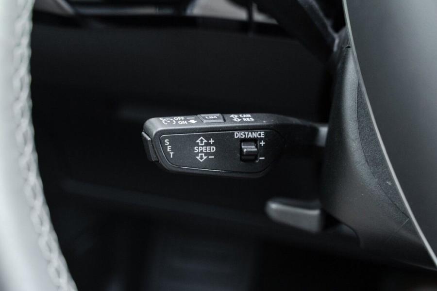 Melns Audi E-Tron 2023 Mārupe, ar dzinēja tilpumu 0.00 L un nobraukumu 41 tūkst. km par 42150 €, foto 18 vietnē AUTOMOTO.COM.LV