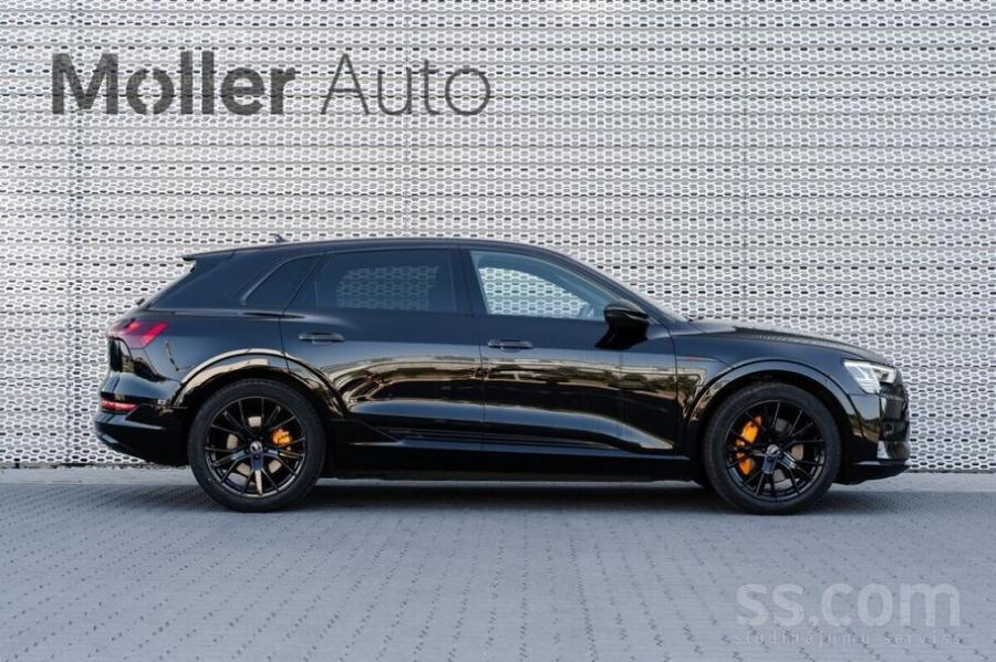 Melns Audi E-Tron 2023 Rīga, ar dzinēja tilpumu 0.00 L un nobraukumu 41 tūkst. km par 42150 €, foto 6 vietnē AUTOMOTO.COM.LV