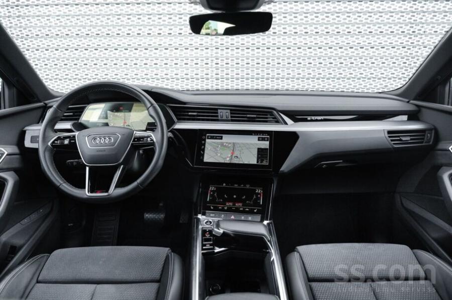 Melns Audi E-Tron 2023 Rīga, ar dzinēja tilpumu 0.00 L un nobraukumu 41 tūkst. km par 42150 €, foto 7 vietnē AUTOMOTO.COM.LV