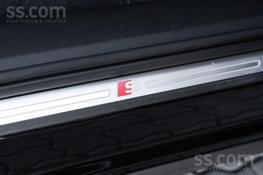 Melns Audi E-Tron 2023 Rīga, ar dzinēja tilpumu 0.00 L un nobraukumu 41 tūkst. km par 42150 €, foto 12 vietnē AUTOMOTO.COM.LV