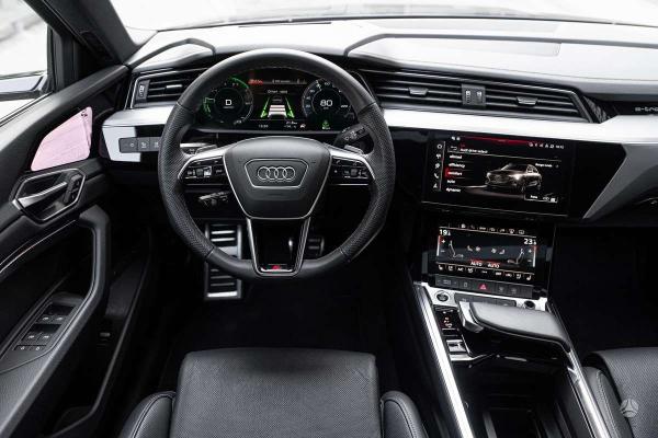 Melns Audi E-Tron 2023 Viļņa, ar dzinēja tilpumu 0.00 L un nobraukumu 97 tūkst. km par 32900 €, foto 10 vietnē AUTOMOTO.COM.LV