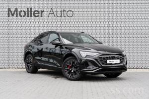 Melns Audi E-Tron 2024 Rīga, ar dzinēja tilpumu 0.00 L un nobraukumu 72 tūkst. km par 54200 €, foto 3 vietnē AUTOMOTO.COM.LV
