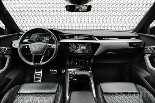 Melns Audi E-Tron 2024 Rīga, ar dzinēja tilpumu 0.00 L un nobraukumu 72 tūkst. km par 54200 €, foto 7 vietnē AUTOMOTO.COM.LV