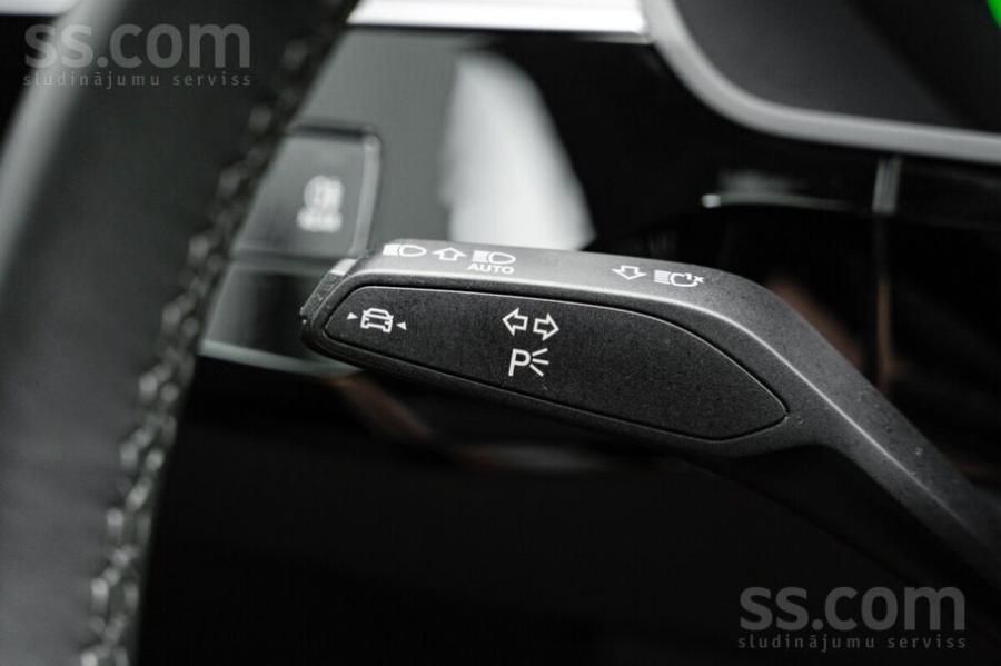 Melns Audi E-Tron 2024 Rīga, ar dzinēja tilpumu 0.00 L un nobraukumu 72 tūkst. km par 54200 €, foto 16 vietnē AUTOMOTO.COM.LV