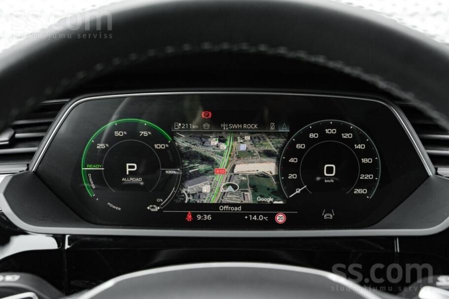 Melns Audi E-Tron 2024 Rīga, ar dzinēja tilpumu 0.00 L un nobraukumu 72 tūkst. km par 54200 €, foto 17 vietnē AUTOMOTO.COM.LV