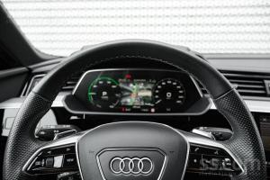Melns Audi E-Tron 2024 Rīga, ar dzinēja tilpumu 0.00 L un nobraukumu 72 tūkst. km par 54200 €, foto 19 vietnē AUTOMOTO.COM.LV