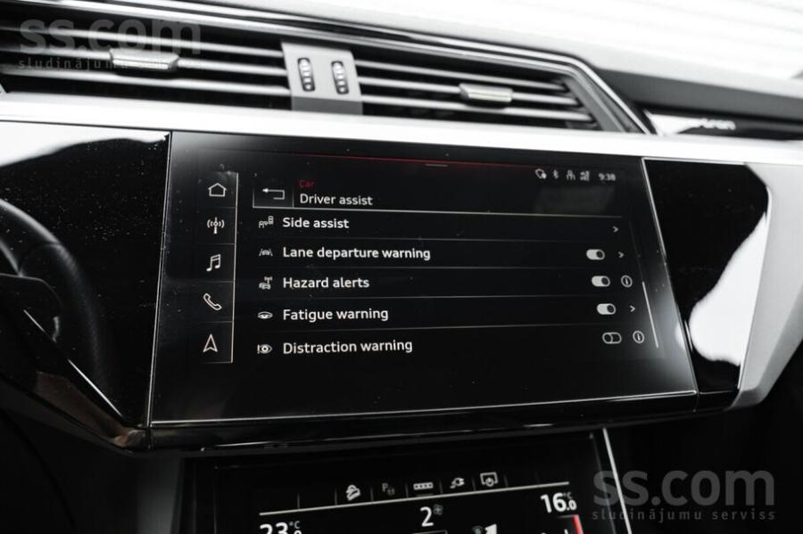Melns Audi E-Tron 2024 Rīga, ar dzinēja tilpumu 0.00 L un nobraukumu 72 tūkst. km par 54200 €, foto 28 vietnē AUTOMOTO.COM.LV