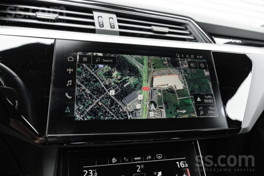 Melns Audi E-Tron 2024 Rīga, ar dzinēja tilpumu 0.00 L un nobraukumu 72 tūkst. km par 54200 €, foto 30 vietnē AUTOMOTO.COM.LV