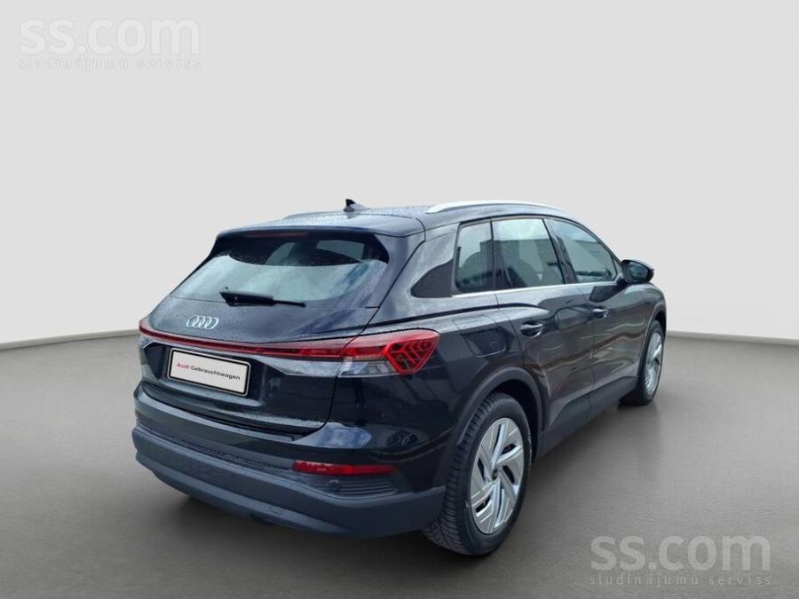 Melns Audi E-Tron 2024 Rīga, ar dzinēja tilpumu 0.00 L un nobraukumu 4 tūkst. km par 39900 €, foto 3 vietnē AUTOMOTO.COM.LV