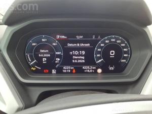 Melns Audi E-Tron 2024 Rīga, ar dzinēja tilpumu 0.00 L un nobraukumu 4 tūkst. km par 39900 €, foto 7 vietnē AUTOMOTO.COM.LV