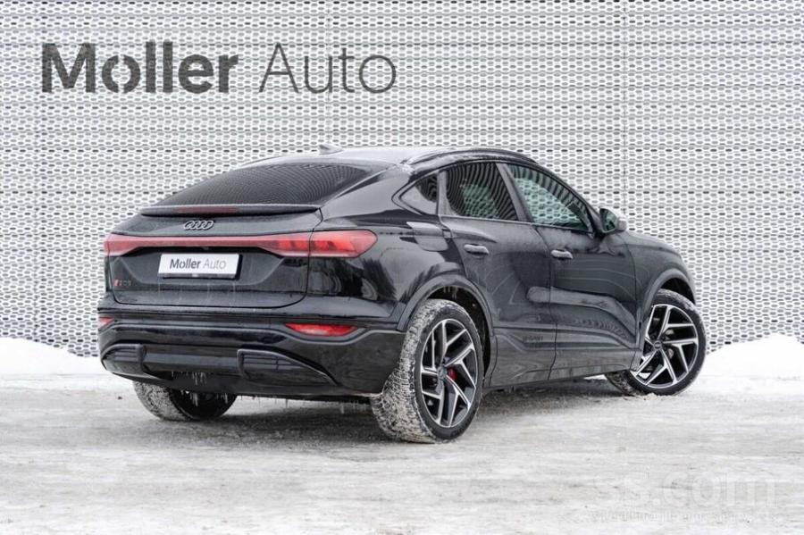 Melns Audi E-Tron 2025 Rīga, ar dzinēja tilpumu 0.00 L un nobraukumu 19 tūkst. km par 89900 €, foto 4 vietnē AUTOMOTO.COM.LV