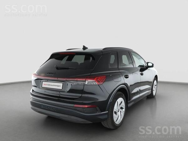 Black Audi E-Tron 2025 in Riga, with an engine capacity of 0.00 L and mileage of 8 thousand km for 42600 €, photo 2 on AUTOMOTO.COM.LV