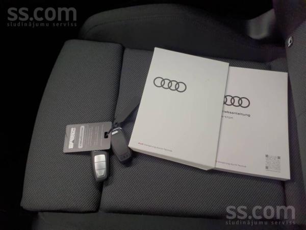 Black Audi E-Tron 2025 in Riga, with an engine capacity of 0.00 L and mileage of 8 thousand km for 42600 €, photo 8 on AUTOMOTO.COM.LV