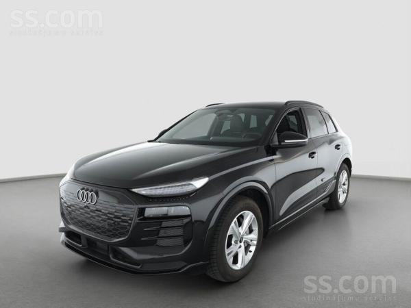 Melns Audi E-Tron 2026 Rīga, ar dzinēja tilpumu 0.00 L un nobraukumu 33 tūkst. km par 63500 €, foto 1 vietnē AUTOMOTO.COM.LV
