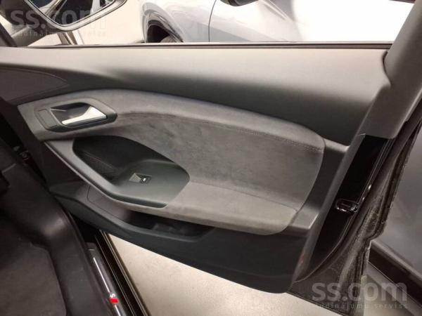 Melns Audi E-Tron 2026 Rīga, ar dzinēja tilpumu 0.00 L un nobraukumu 33 tūkst. km par 63500 €, foto 10 vietnē AUTOMOTO.COM.LV