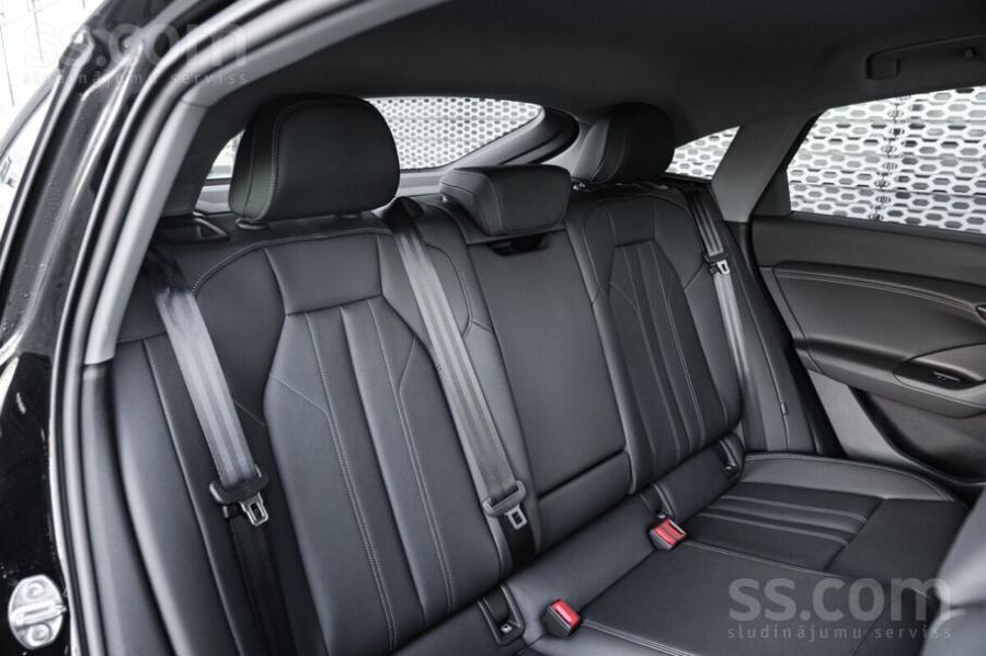 Melns Audi E-Tron 2026 Rīga, ar dzinēja tilpumu 0.00 L un nobraukumu 2 tūkst. km par 71900 €, foto 29 vietnē AUTOMOTO.COM.LV
