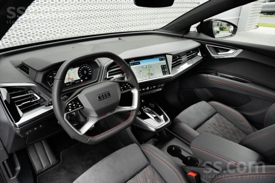 Black Audi E-Tron 2026 in Riga, with an engine capacity of 0.00 L and mileage of 15 thousand km for 61900 €, photo 12 on AUTOMOTO.COM.LV