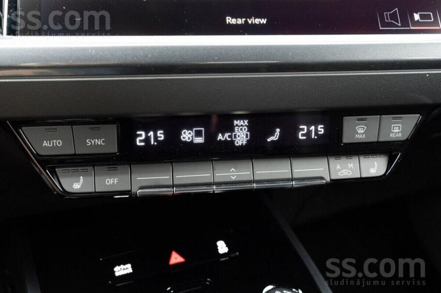 Black Audi E-Tron 2026 in Riga, with an engine capacity of 0.00 L and mileage of 15 thousand km for 61900 €, photo 23 on AUTOMOTO.COM.LV