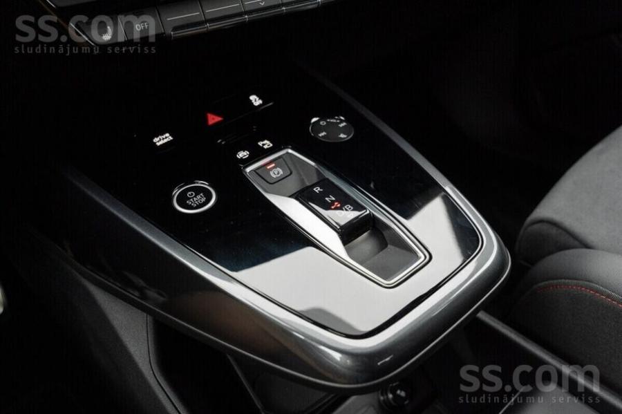 Black Audi E-Tron 2026 in Riga, with an engine capacity of 0.00 L and mileage of 15 thousand km for 61900 €, photo 24 on AUTOMOTO.COM.LV