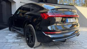 Черный Ауди E-Tron 2020 в Таллин, объемом двигателя 0.00 л и пробегом 88 тыс. км за 37900 €, фото 4 на AUTOMOTO.COM.LV