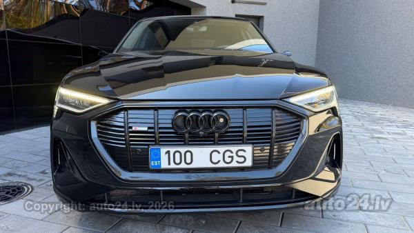 Melns Audi E-Tron 2020 Tallina, ar dzinēja tilpumu 0.00 L un nobraukumu 88 tūkst. km par 37900 €, foto 8 vietnē AUTOMOTO.COM.LV