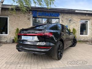 Черный Ауди E-Tron 2020 в Таллин, объемом двигателя 0.00 л и пробегом 92 тыс. км за 34990 €, фото 3 на AUTOMOTO.COM.LV