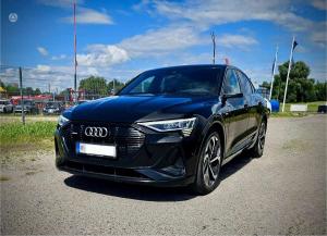 Черный Ауди E-Tron 2021 в Паневежис, объемом двигателя 0.00 л и пробегом 130 тыс. км за 33600 €, фото 7 на AUTOMOTO.COM.LV