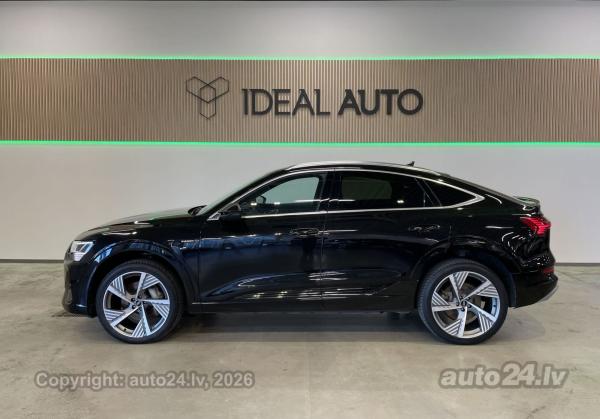 Melns Audi E-Tron 2022 Tallina, ar dzinēja tilpumu 0.00 L un nobraukumu 127 tūkst. km par 43890 €, foto 3 vietnē AUTOMOTO.COM.LV