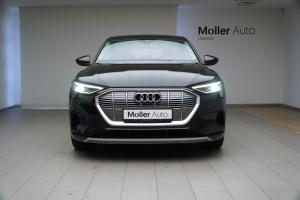 Black Audi E-Tron 2022 in Peetri, with an engine capacity of 0.00 L and mileage of 41 thousand km for 33450 €, photo 3 on AUTOMOTO.COM.LV