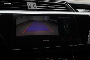 Black Audi E-Tron 2022 in Peetri, with an engine capacity of 0.00 L and mileage of 41 thousand km for 33450 €, photo 16 on AUTOMOTO.COM.LV