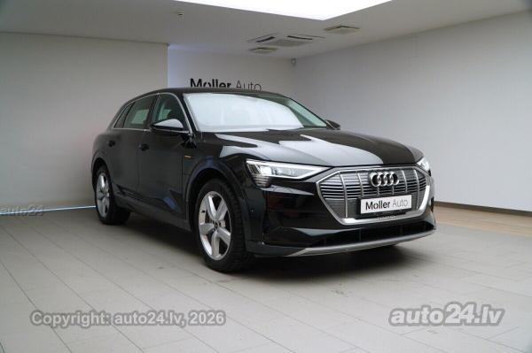 Melns Audi E-Tron 2022 Tallina, ar dzinēja tilpumu 0.00 L un nobraukumu 41 tūkst. km par 34720 €, foto 3 vietnē AUTOMOTO.COM.LV