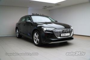 Black Audi E-Tron 2022 in Tallinn, with an engine capacity of 0.00 L and mileage of 41 thousand km for 34720 €, photo 4 on AUTOMOTO.COM.LV