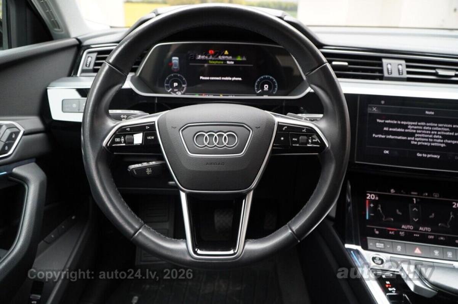 Black Audi E-Tron 2022 in Tallinn, with an engine capacity of 0.00 L and mileage of 41 thousand km for 34720 €, photo 13 on AUTOMOTO.COM.LV