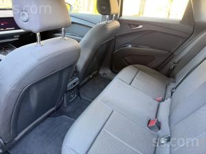 Black Audi E-Tron 2022 in Riga, with an engine capacity of 0.00 L and mileage of 38 thousand km for 29500 €, photo 8 on AUTOMOTO.COM.LV