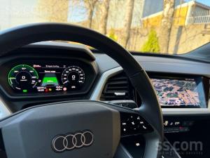 Black Audi E-Tron 2022 in Riga, with an engine capacity of 0.00 L and mileage of 38 thousand km for 29500 €, photo 10 on AUTOMOTO.COM.LV