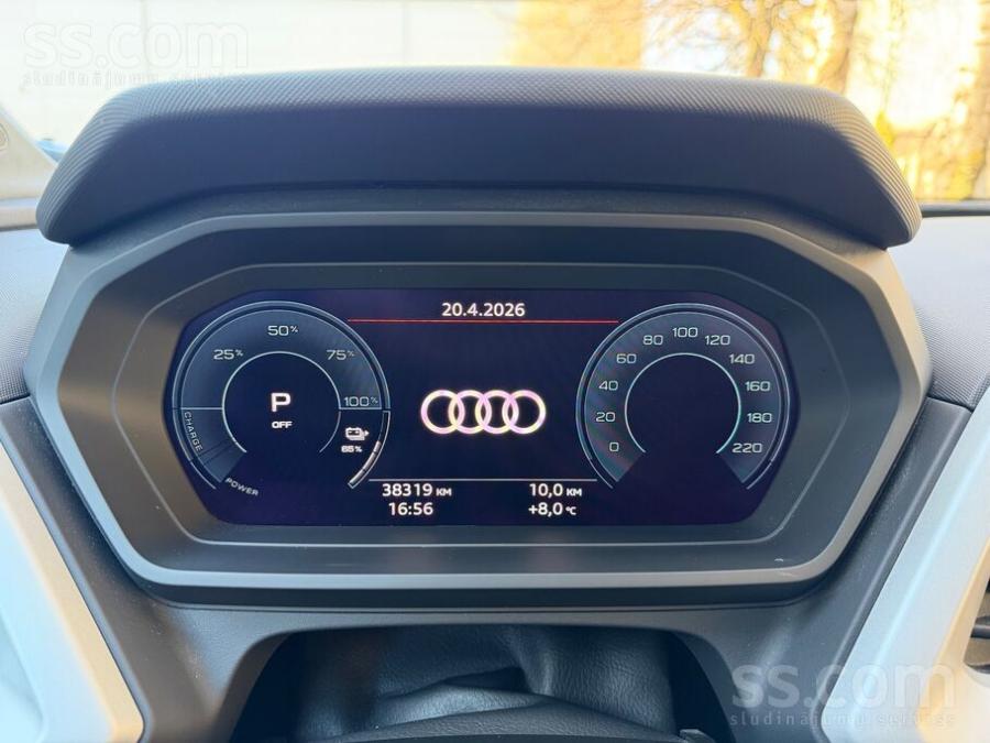 Black Audi E-Tron 2022 in Riga, with an engine capacity of 0.00 L and mileage of 38 thousand km for 29500 €, photo 11 on AUTOMOTO.COM.LV