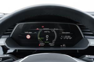 Black Audi E-Tron 2023 in Riga, with an engine capacity of 0.00 L and mileage of 55 thousand km for 39500 €, photo 19 on AUTOMOTO.COM.LV