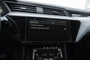 Black Audi E-Tron 2023 in Riga, with an engine capacity of 0.00 L and mileage of 55 thousand km for 39500 €, photo 24 on AUTOMOTO.COM.LV