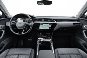 Black Audi E-Tron 2023 in Riga, with an engine capacity of 0.00 L and mileage of 55 thousand km for 39500 €, photo 40 on AUTOMOTO.COM.LV