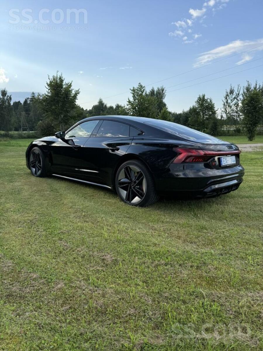 Melns Audi E-Tron 2021 Rīga, ar dzinēja tilpumu 0.00 L un nobraukumu 120 tūkst. km par 56500 €, foto 3 vietnē AUTOMOTO.COM.LV