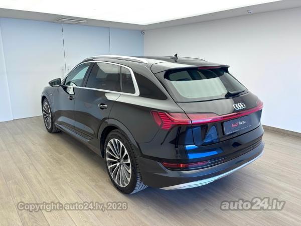 Melns Audi E-Tron 2020 Tartu, ar dzinēja tilpumu 0.00 L un nobraukumu 116 tūkst. km par 31900 €, foto 2 vietnē AUTOMOTO.COM.LV