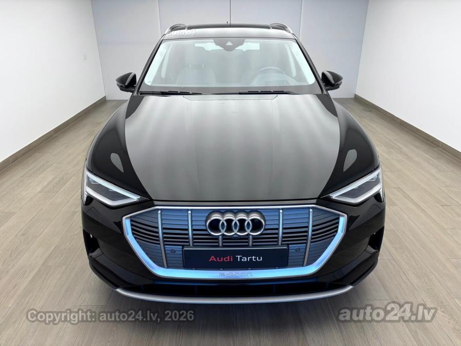 Melns Audi E-Tron 2020 Tartu, ar dzinēja tilpumu 0.00 L un nobraukumu 116 tūkst. km par 31900 €, foto 6 vietnē AUTOMOTO.COM.LV
