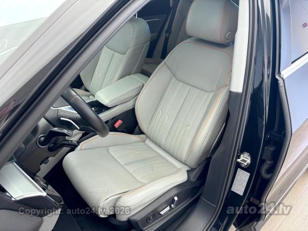Black Audi E-Tron 2020 in Tartu, with an engine capacity of 0.00 L and mileage of 116 thousand km for 31900 €, photo 7 on AUTOMOTO.COM.LV