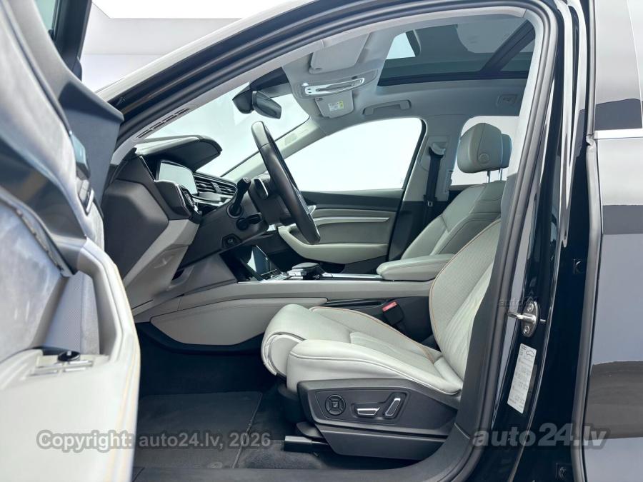 Melns Audi E-Tron 2020 Tartu, ar dzinēja tilpumu 0.00 L un nobraukumu 116 tūkst. km par 31900 €, foto 9 vietnē AUTOMOTO.COM.LV